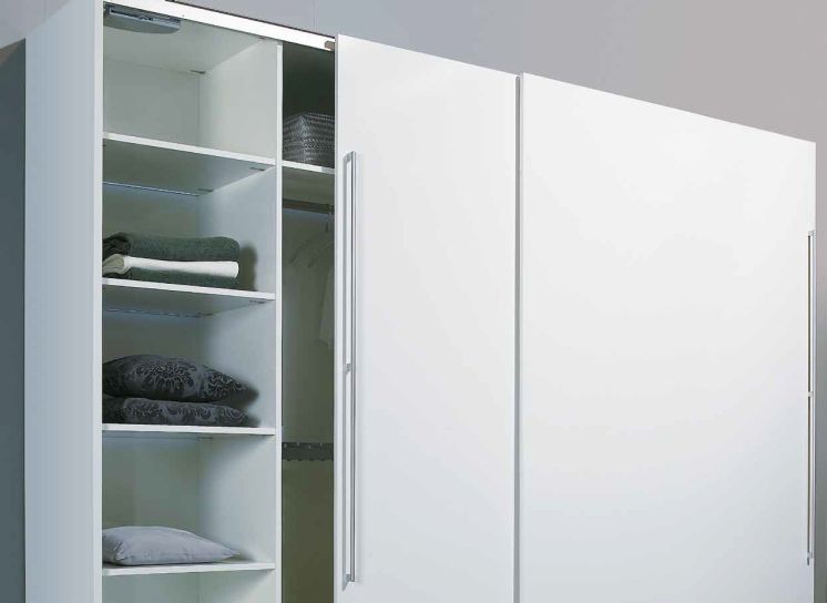 Sistemul pentru usi glisante TOP LINE 22 de la Hettich